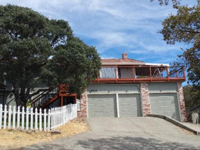 1 Br, 1 bath, Condo 18818 W Ridge View Dr