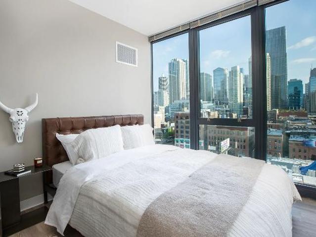 1 Br, 1 bath, Condo 189 W Erie St