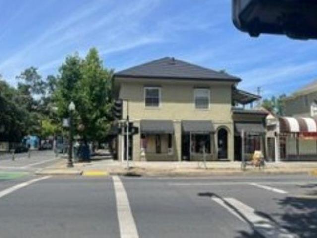 1 Br, 1 bath, Condo 1903 Capitol Ave