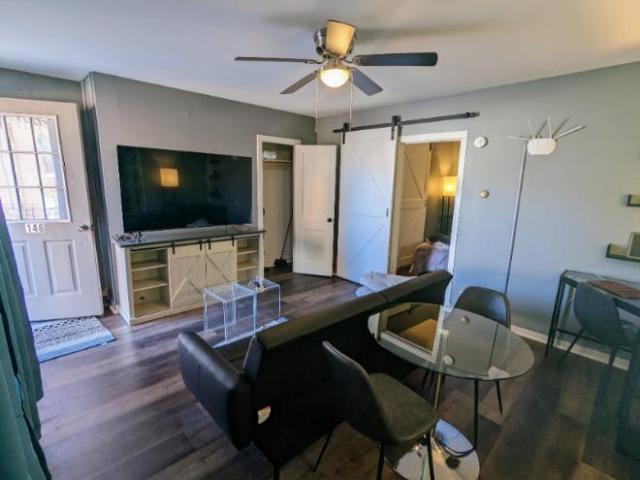 1 Br, 1 bath, Condo 193 Queen Street 146 2nd Street