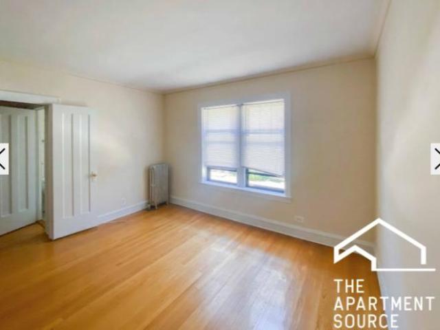 1 Br, 1 bath, Condo 1944 West Wilson Ave