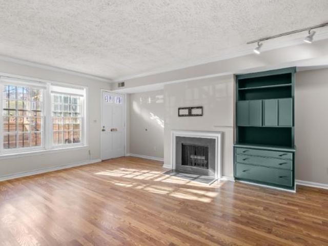 1 Br, 1 bath, Condo 1957 1/2 Calvert St Nw