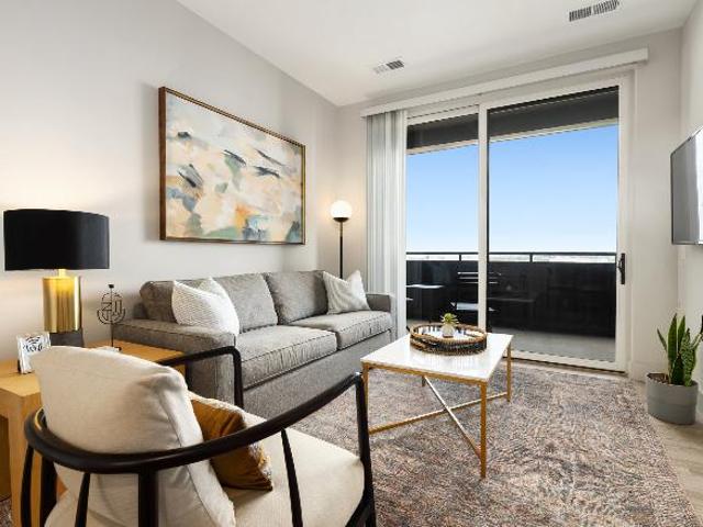 1 Br, 1 bath, Condo 195 East Broad Street