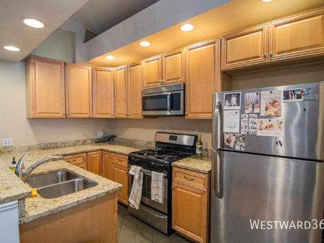 1 Br, 1 bath, Condo 1962 N Lincoln