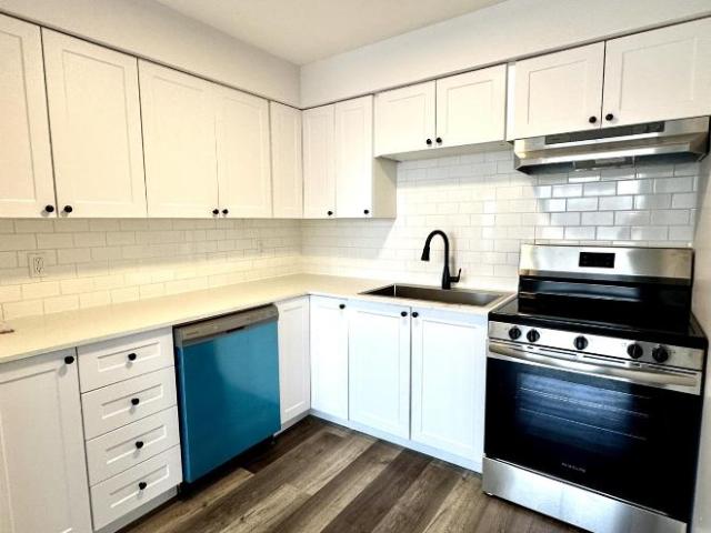 1 Br, 1 bath, Condo 1985 Westcott Rd