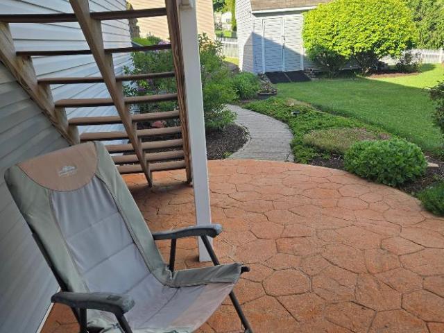 1 Br, 1 bath, Condo 1 Rosemont Dr