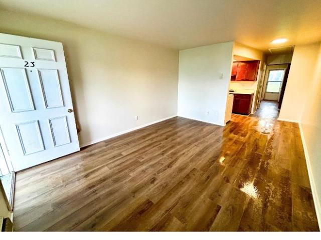 1 Br, 1 bath, Condo 23 Diplomat Dr