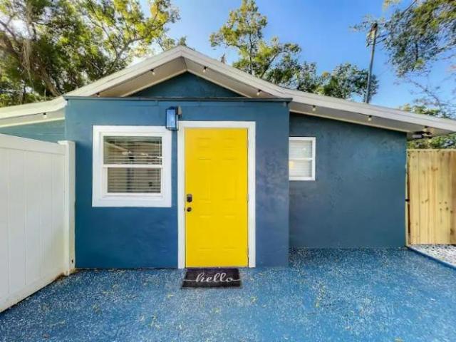 1 Br, 1 bath, Condo 2008 Page Ave
