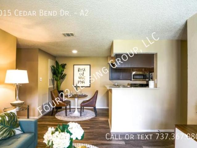 1 Br, 1 bath, Condo 2015 Cedar Bend Dr
