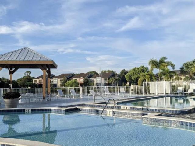 1 Br, 1 bath, Condo 201 Santa Clara Dr