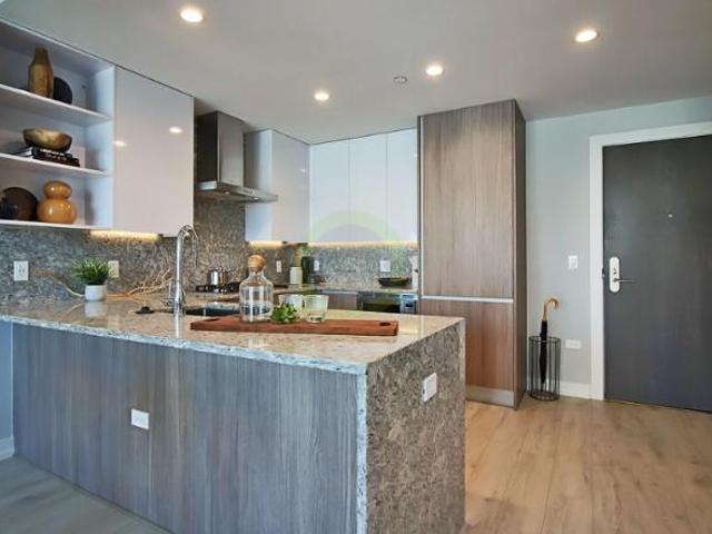 1 Br, 1 bath, Condo 202 W Hill St