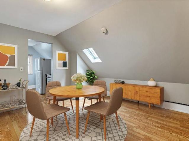 1 Br, 1 bath, Condo 2041 West Rice