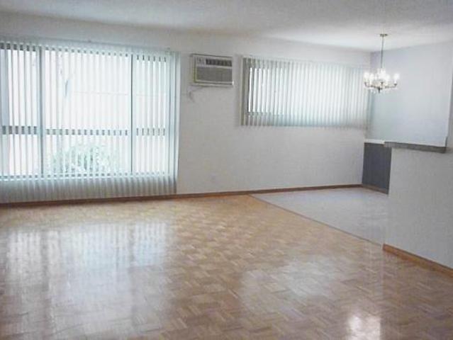 1 Br, 1 bath, Condo 2055 Rodney Drive