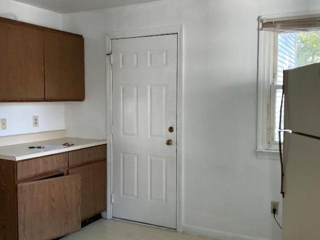 1 Br, 1 bath, Condo 205 Mechanic St