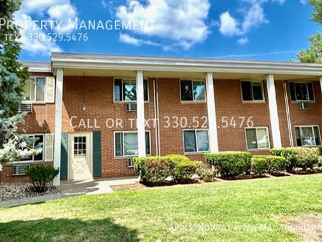 1 Br, 1 bath, Condo 20606 Lorain Road
