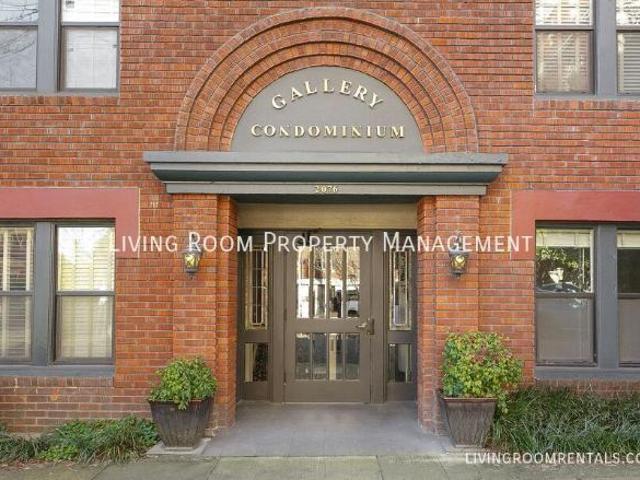 1 Br, 1 bath, Condo 2076 NW Johnson St