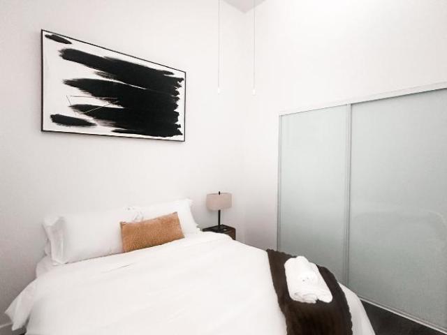 1 Br, 1 bath, Condo 207 E Seaside Way