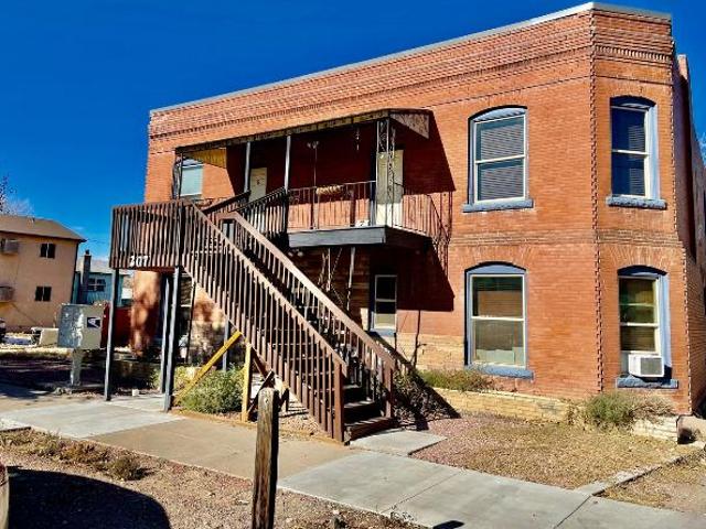 1 Br, 1 bath, Condo 207 Midway Ave