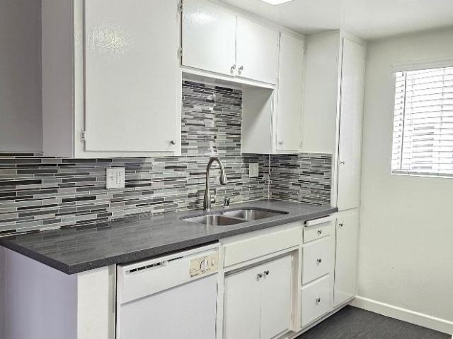 1 Br, 1 bath, Condo 20810 Amie Ave