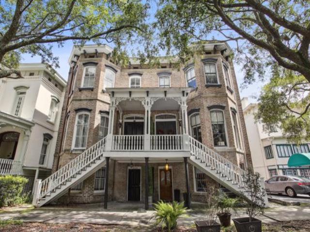 1 Br, 1 bath, Condo 208 W Hall Street