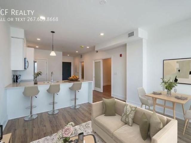 1 Br, 1 bath, Condo 2101 Washington Ave