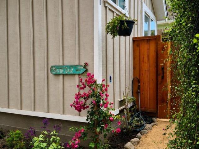 1 Br, 1 bath, Condo 210 Brook Ave