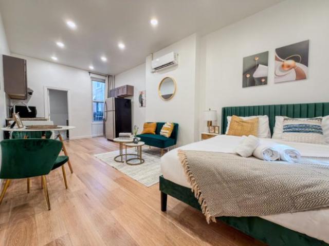 1 Br, 1 bath, Condo 2129 Pine St