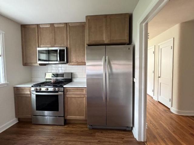 1 Br, 1 bath, Condo 2121 Auburn St