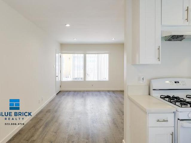 1 Br, 1 bath, Condo 212 W Elk Ave