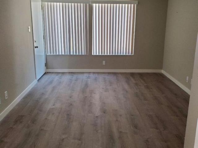 1 Br, 1 bath, Condo 212 W Elk Ave