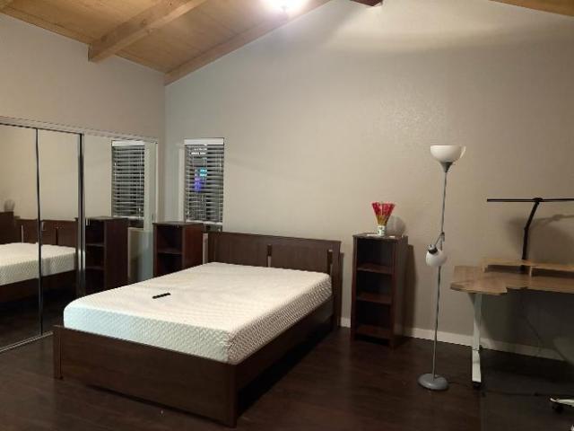 1 Br, 1 bath, Condo 21372 Brookhurst St