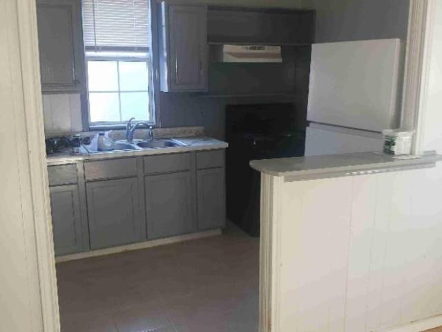 1 Br, 1 bath, Condo 21401 W Hammond Dr