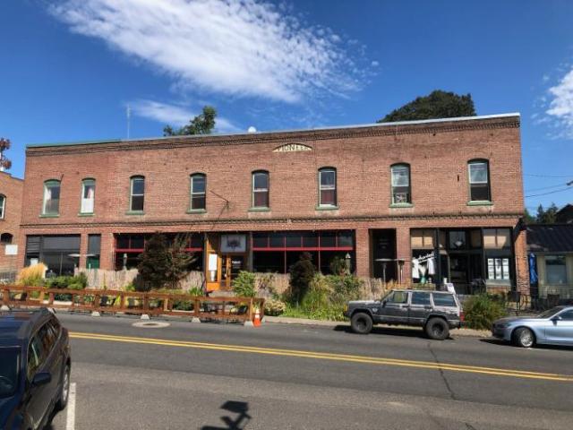 1 Br, 1 bath, Condo 216 E Jewett Blvd