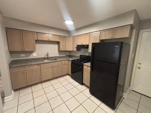 1 Br, 1 bath, Condo 21907 Jeffrey Ave