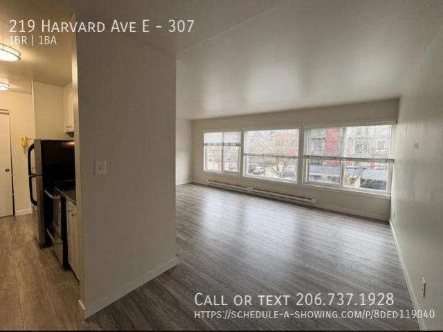 1 Br, 1 bath, Condo 219 Harvard Ave E