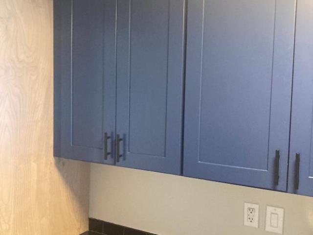 1 Br, 1 bath, Condo 219 Queen Anne Ave N