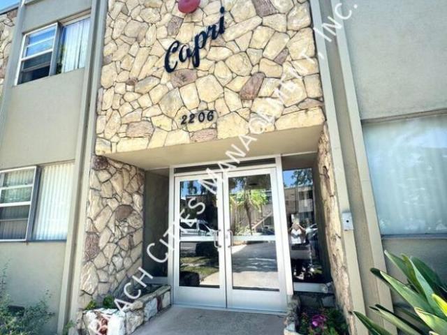 1 Br, 1 bath, Condo 2206 San Anseline St