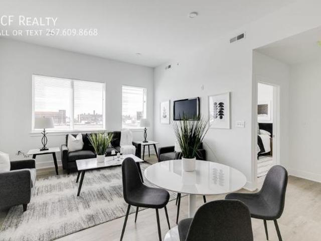 1 Br, 1 bath, Condo 2201 Washington Ave