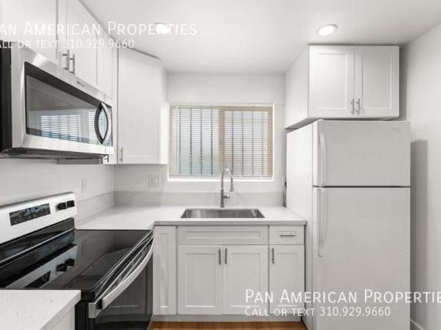 1 Br, 1 bath, Condo 221 E Artesia Blvd