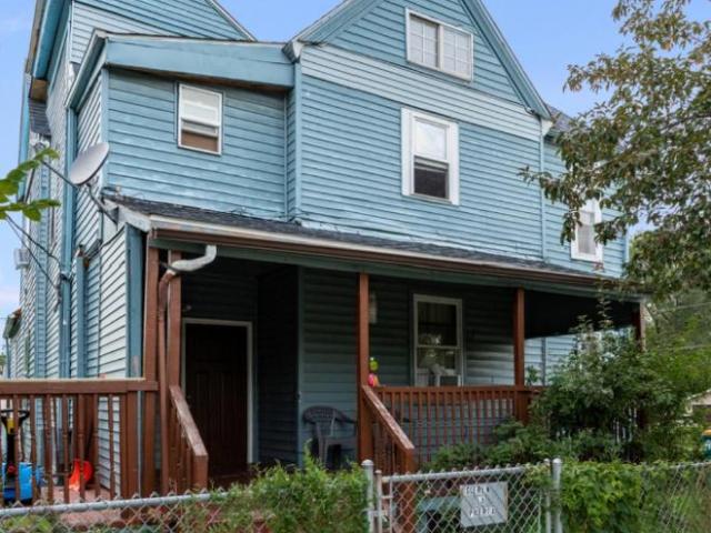 1 Br, 1 bath, Condo 221 N Eastern Ave Unit 3