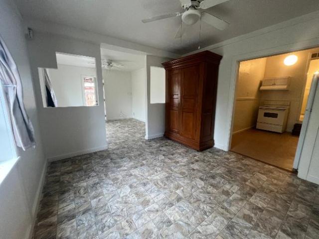 1 Br, 1 bath, Condo 222 E Theo Ave