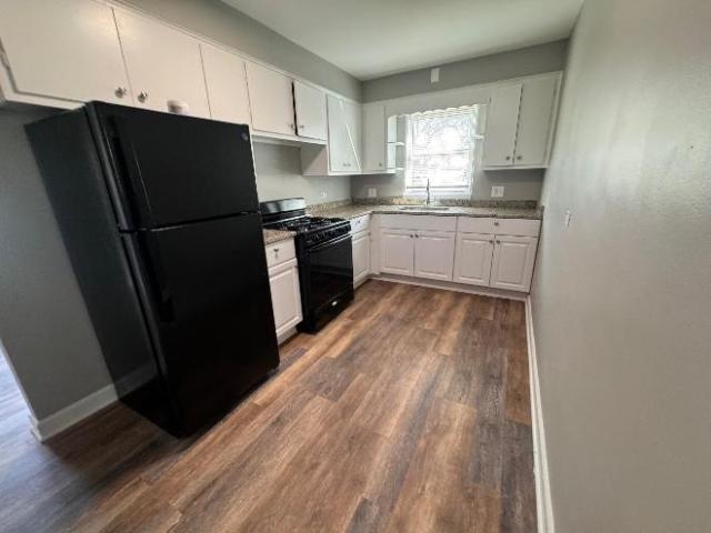 1 Br, 1 bath, Condo 2235 Vermont St