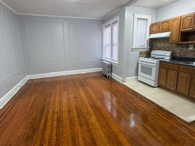 1 Br, 1 bath, Condo 227 N Oraton Pkwy
