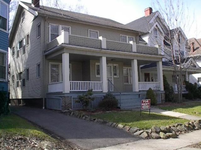 1 Br, 1 bath, Condo 2288 Grandview Rd