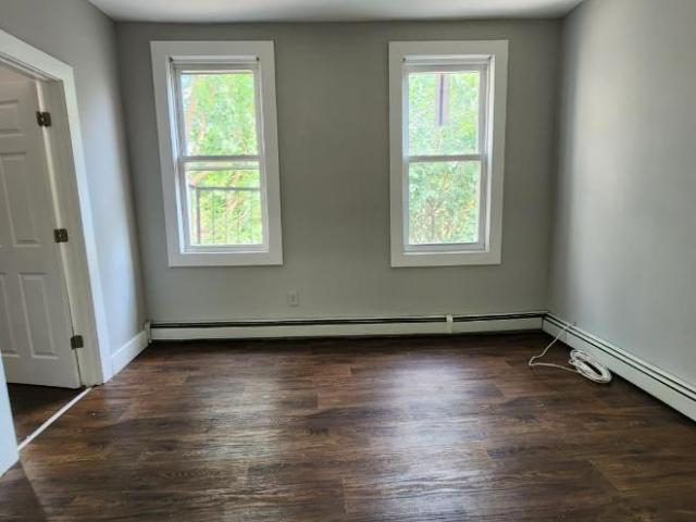 1 Br, 1 bath, Condo 228 S 5th