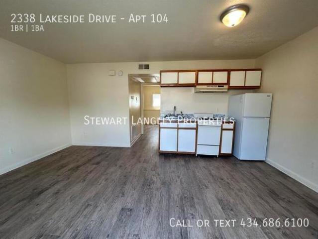 1 Br, 1 bath, Condo 2338 Lakeside Drive