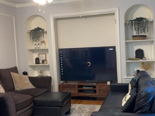 1 Br, 1 bath, Condo 2351 W Wilson Ave