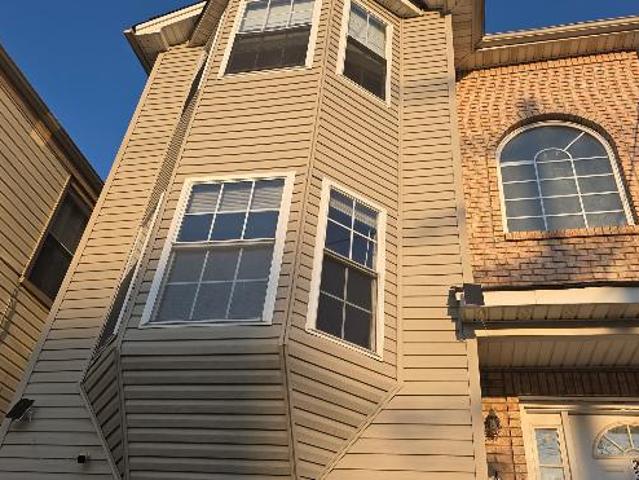 1 Br, 1 bath, Condo 236 Sherman Ave