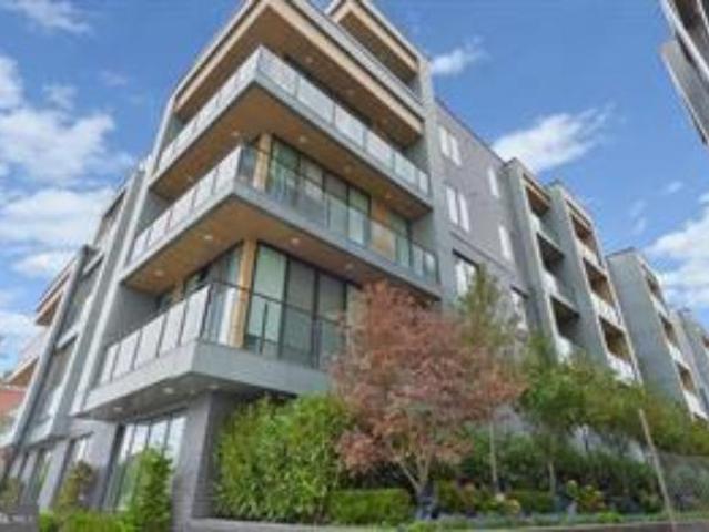 1 Br, 1 bath, Condo 236 Thompson St