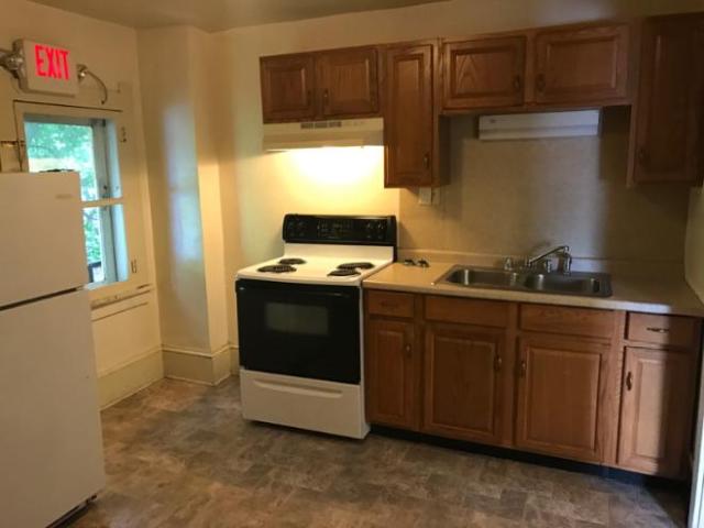 1 Br, 1 bath, Condo 239 N Thomas St